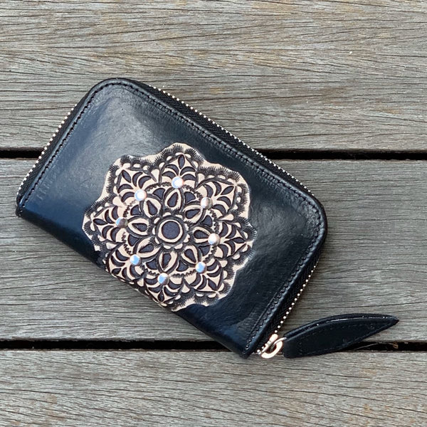 Summer Mini Zip Round Wallet- Vintage Tan – Vault Country Clothing